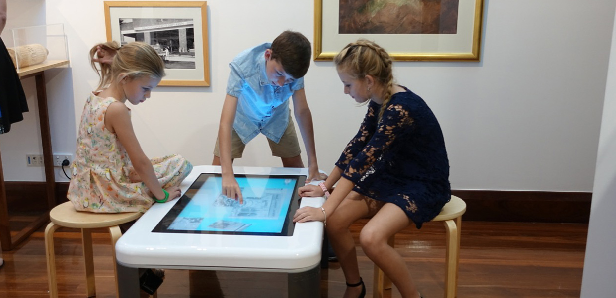 Touch Tables - Interactive Experiences